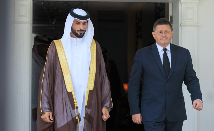 On behalf of HM King, HH Shaikh Nasser bin Hamad offers condolences over passing of Queen ...